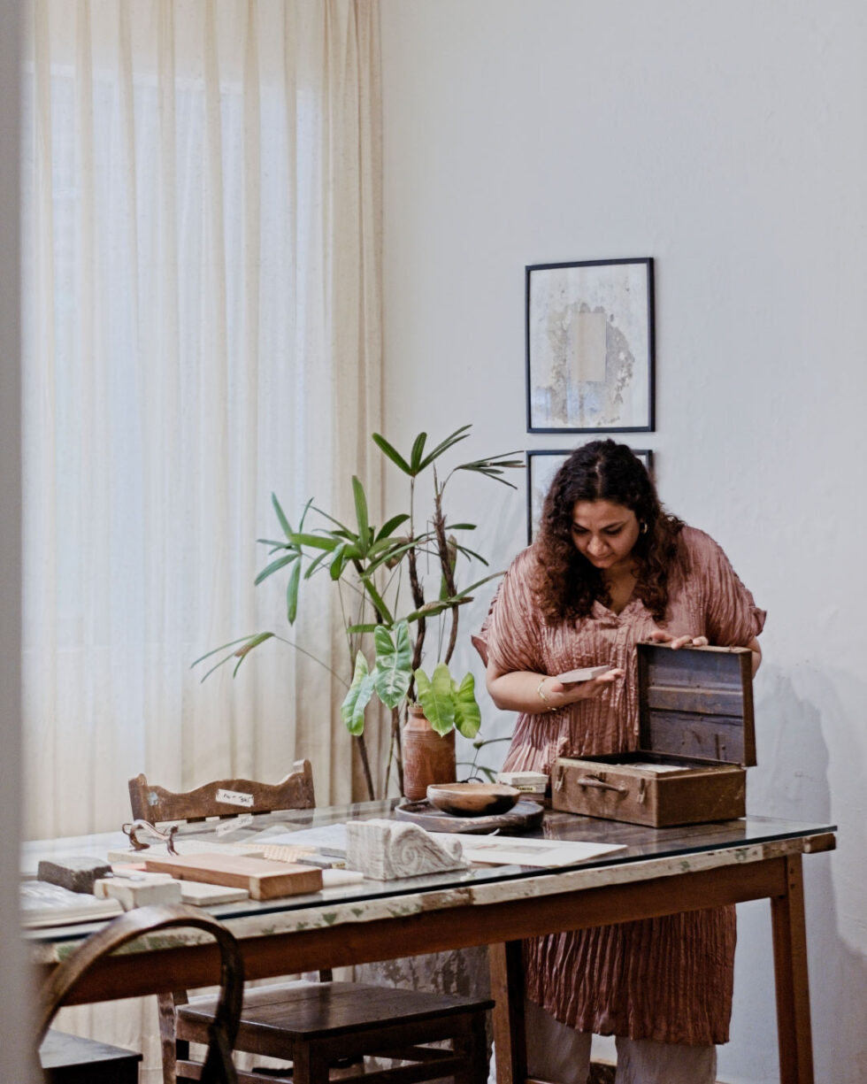 About Us | Studio Praia